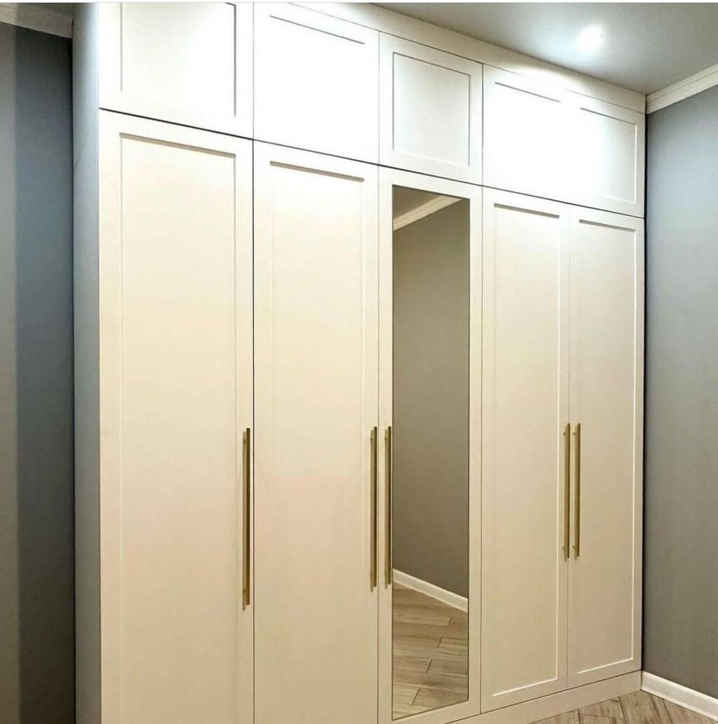 Şkaf dolab skaf materiallarin 1 kv metri 145 manatdan başlayir ve